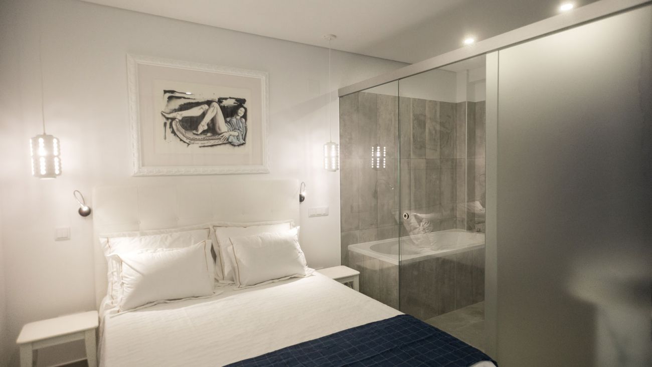 Room 2 – Laziness | Rooms | Vilapura - get naked
